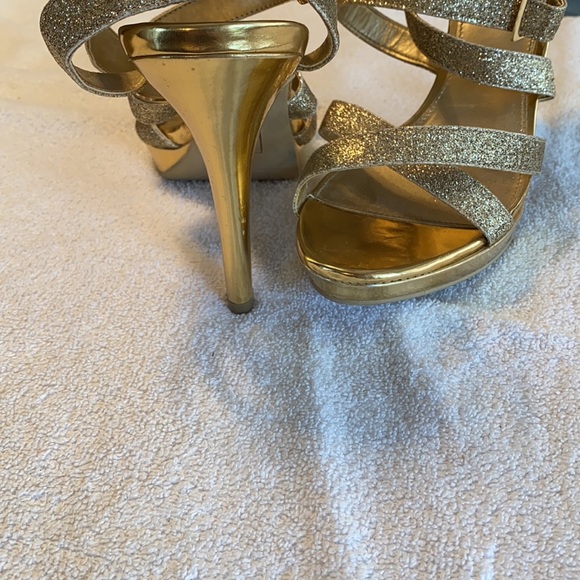 FIONI Clothing | Shoes | Fioni Gold Glitter Heels | Poshmark